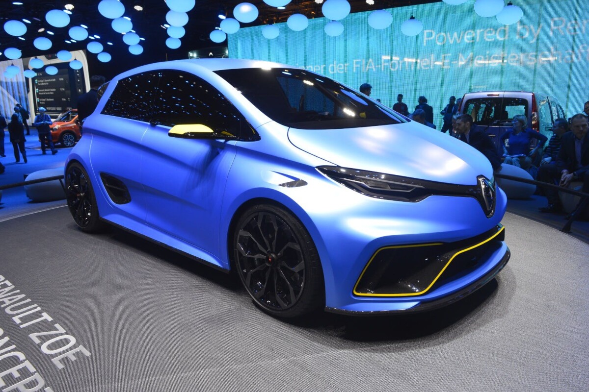Renault zoe esport store